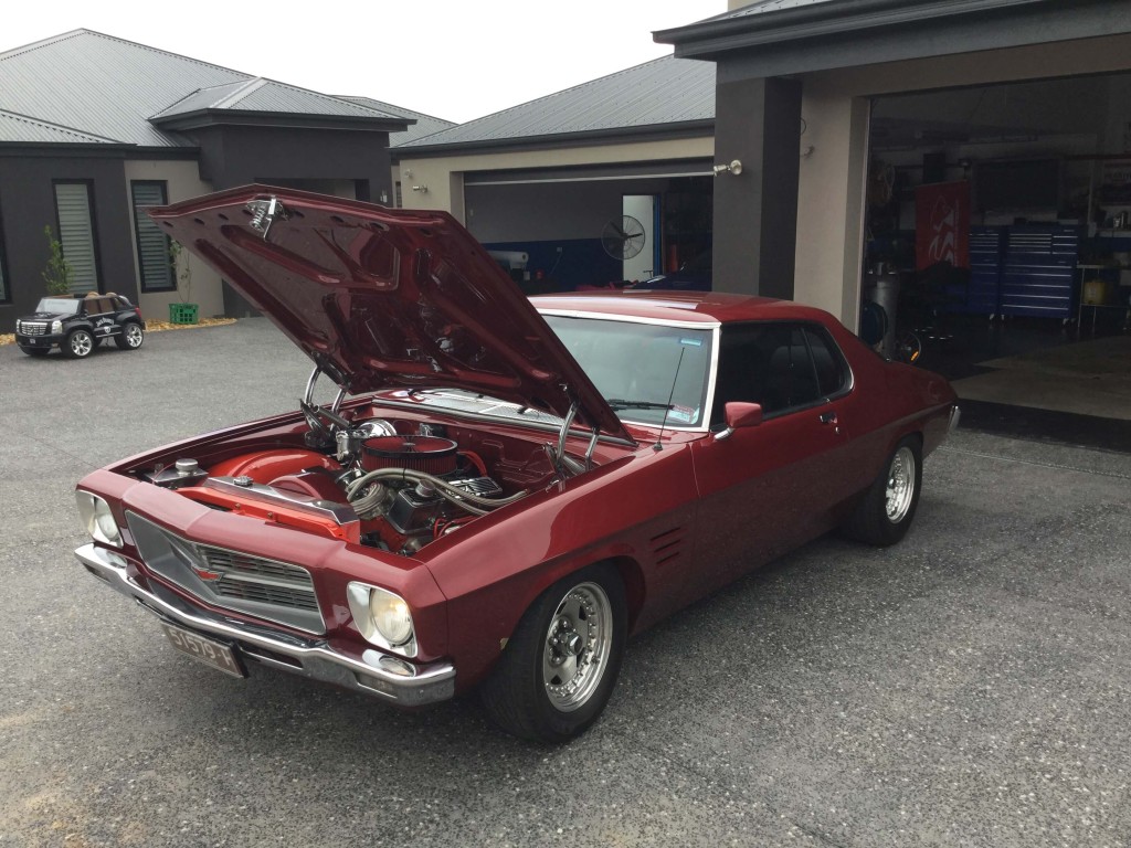 1971 Holden HQ Monaro - Melbourne Old School Cruisers